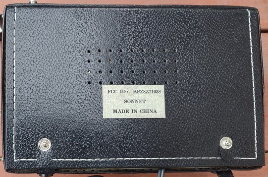 Exploring vintage junk entry three: Sonnet Radio – Tildes on the side